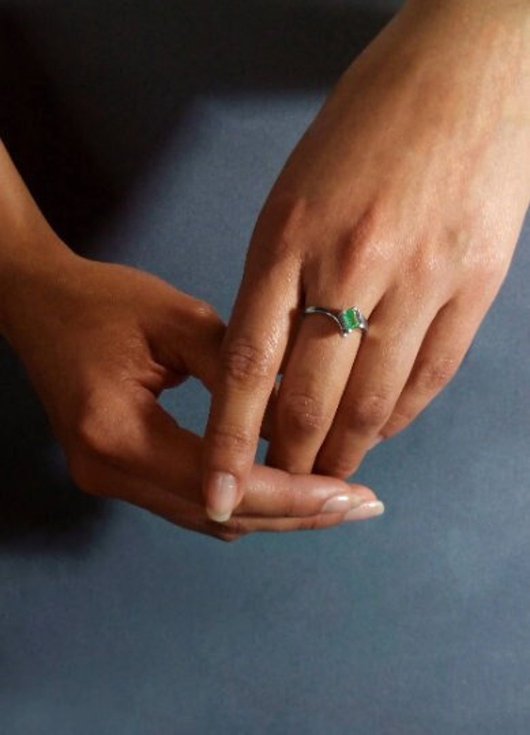 Diagonal Prong Set Emerald Ring - Etsy