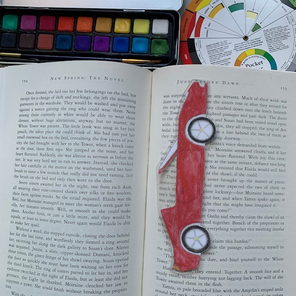 Illustrated Bookmark - Etsy