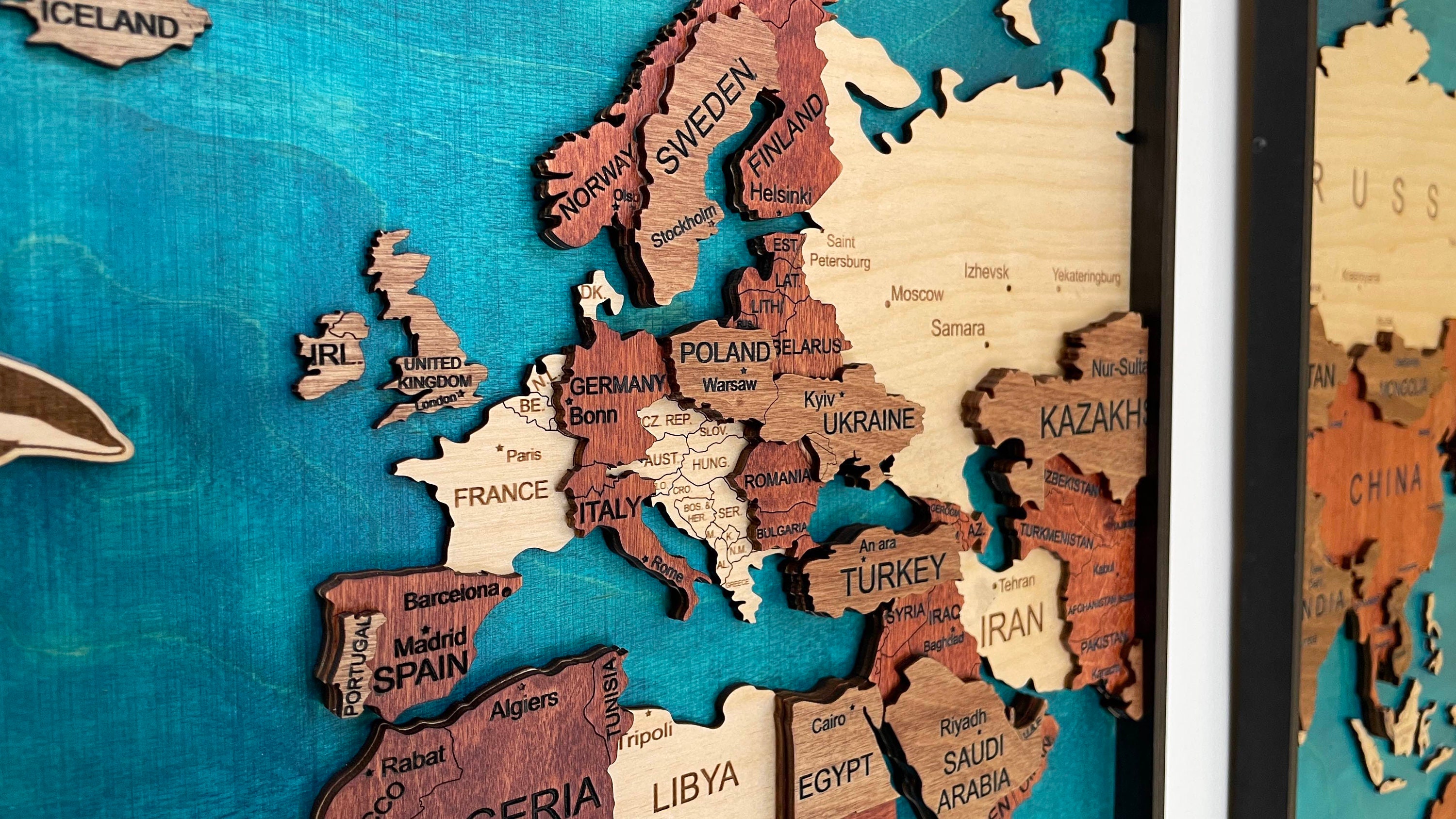 3 Frames World Map Wall Décor Framed Wall Hanging for Office, Home ...