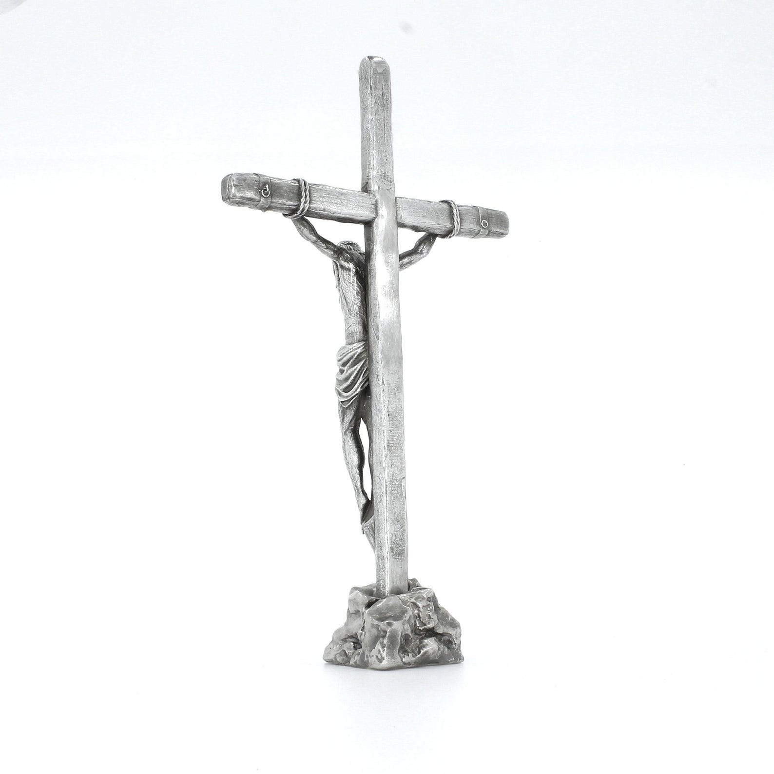 Jesus on the Cross | 8oz Silver Crucifix | Solid Silver Statue - Etsy