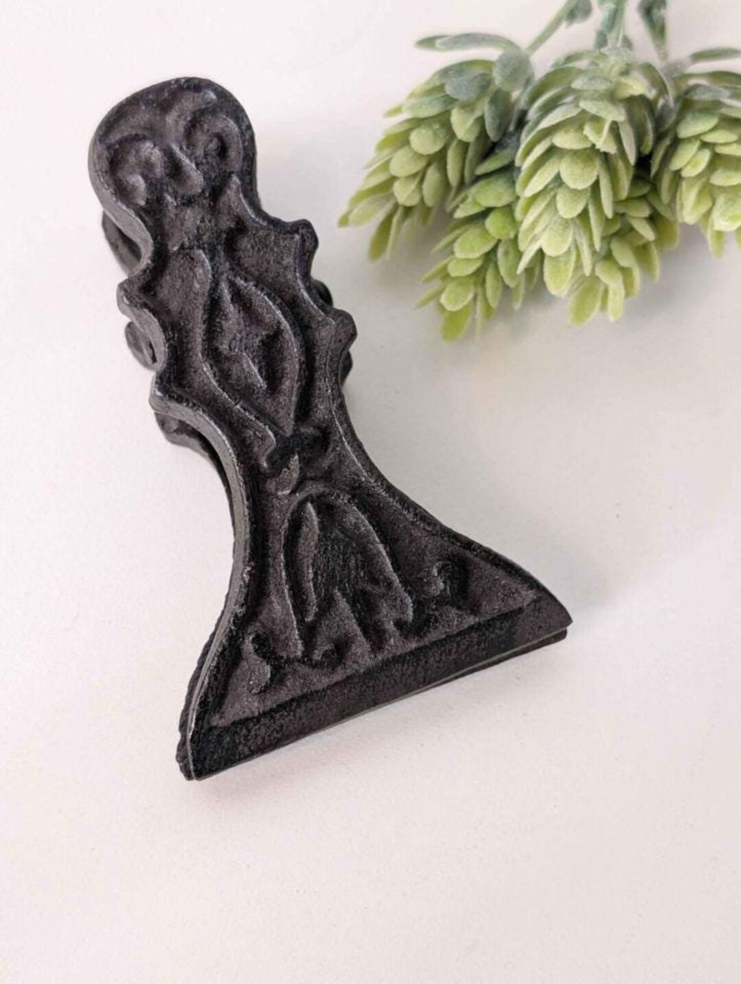 Single Vintage Cast Iron Clip - Victorian Style Letter, Note or Photo ...