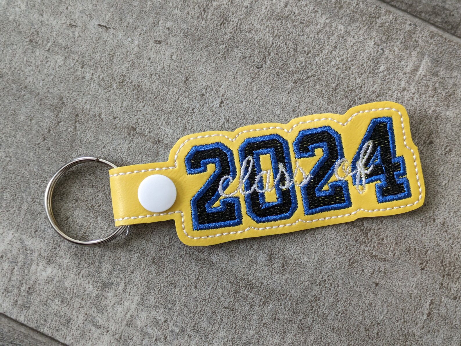 Class of 2024 Keychain and Snap Tab Machine Embroidery in the Hoop ...