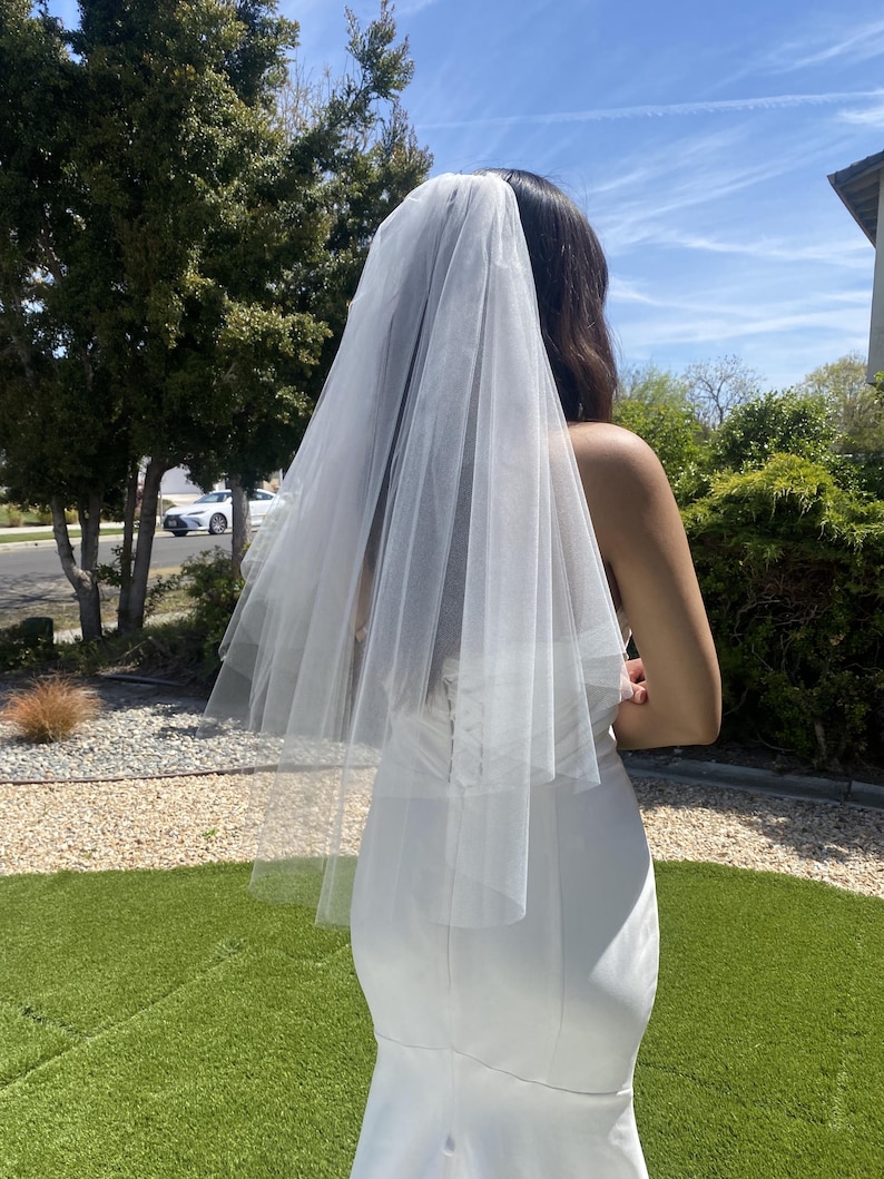 Two Layer Bridal Veil: Fingertip, Waist, Elbow, Chapel Lengths; Clean ...