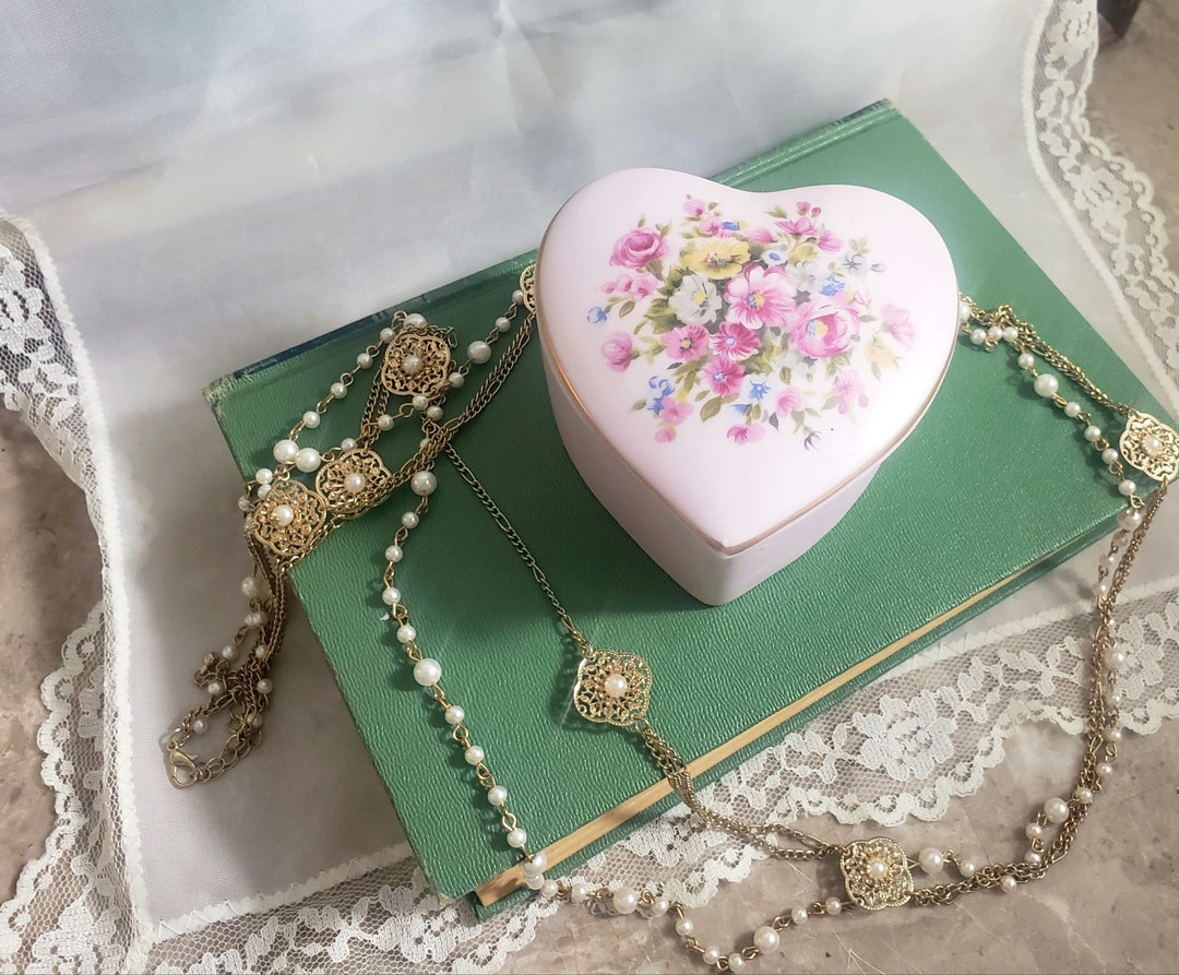 Vintage Pink Floral Porcelain Heart Shaped Trinket Box - Etsy