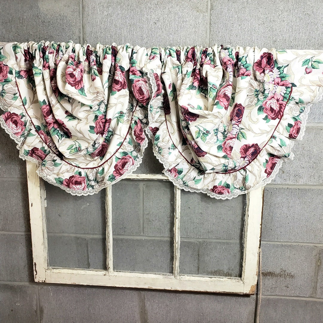 Set of 2 Vintage Sears Springmaid Floral Window Swags, Valance, Cafe ...