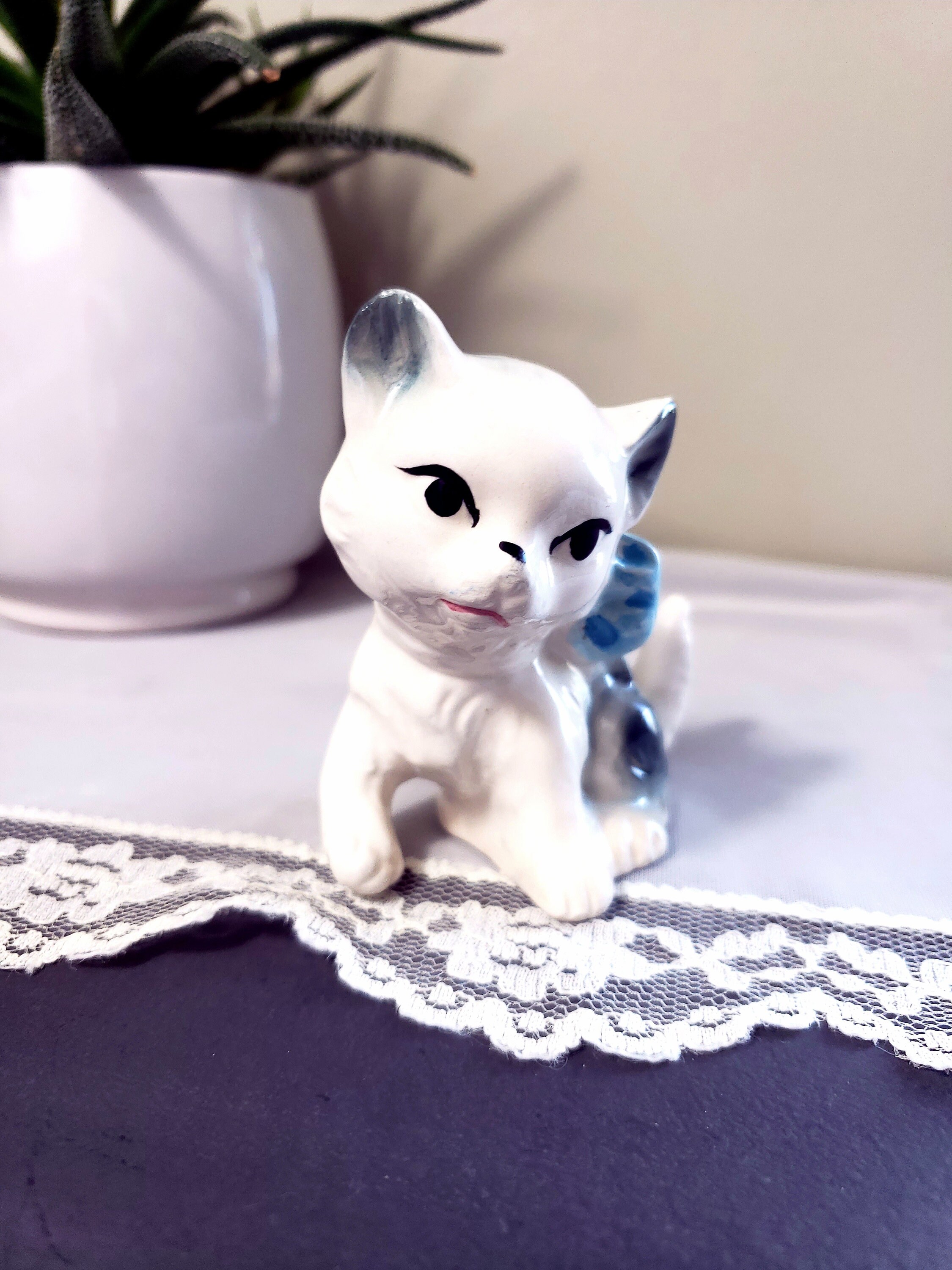 Vintage Small Ceramic Cat Figurine With Blue Bow, Made in Japan - Etsy