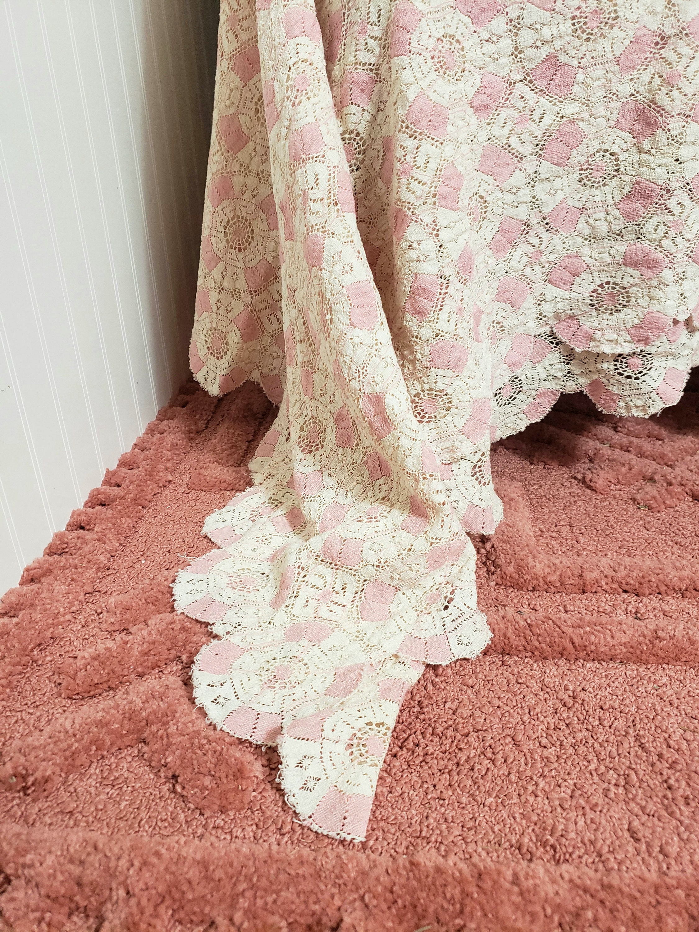 Vintage Pink and White Lace Tablecloth or Coverlet, AS IS, See ...