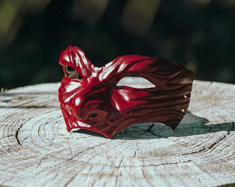 Red Hood - Ghost of Tsushima Mask: Oni, Samurai, Hannya, Mempo ...