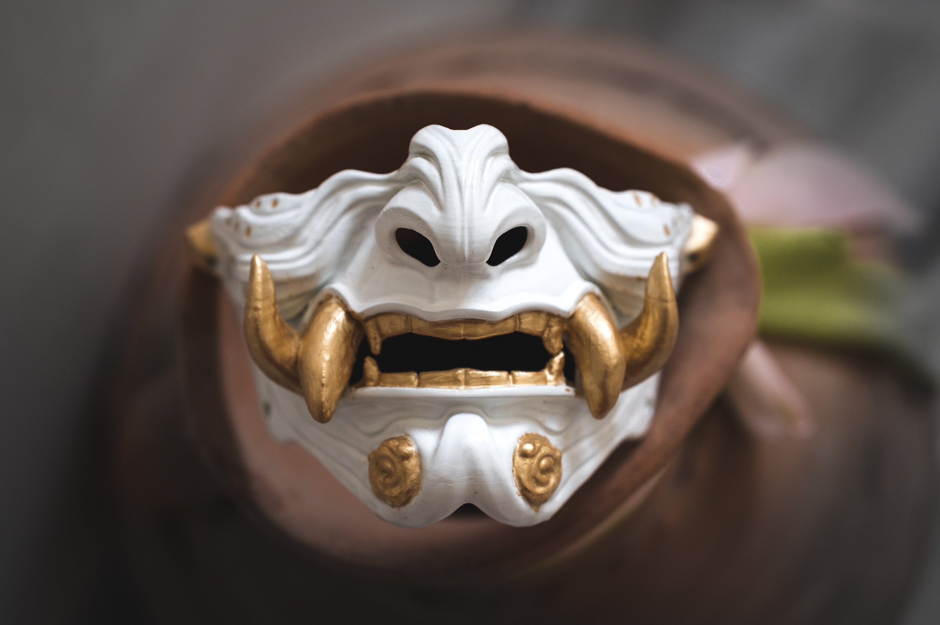 Aura, Half Face Oni Mask, Samurai, Japanese, Mempo, Hannya, White, Gold ...