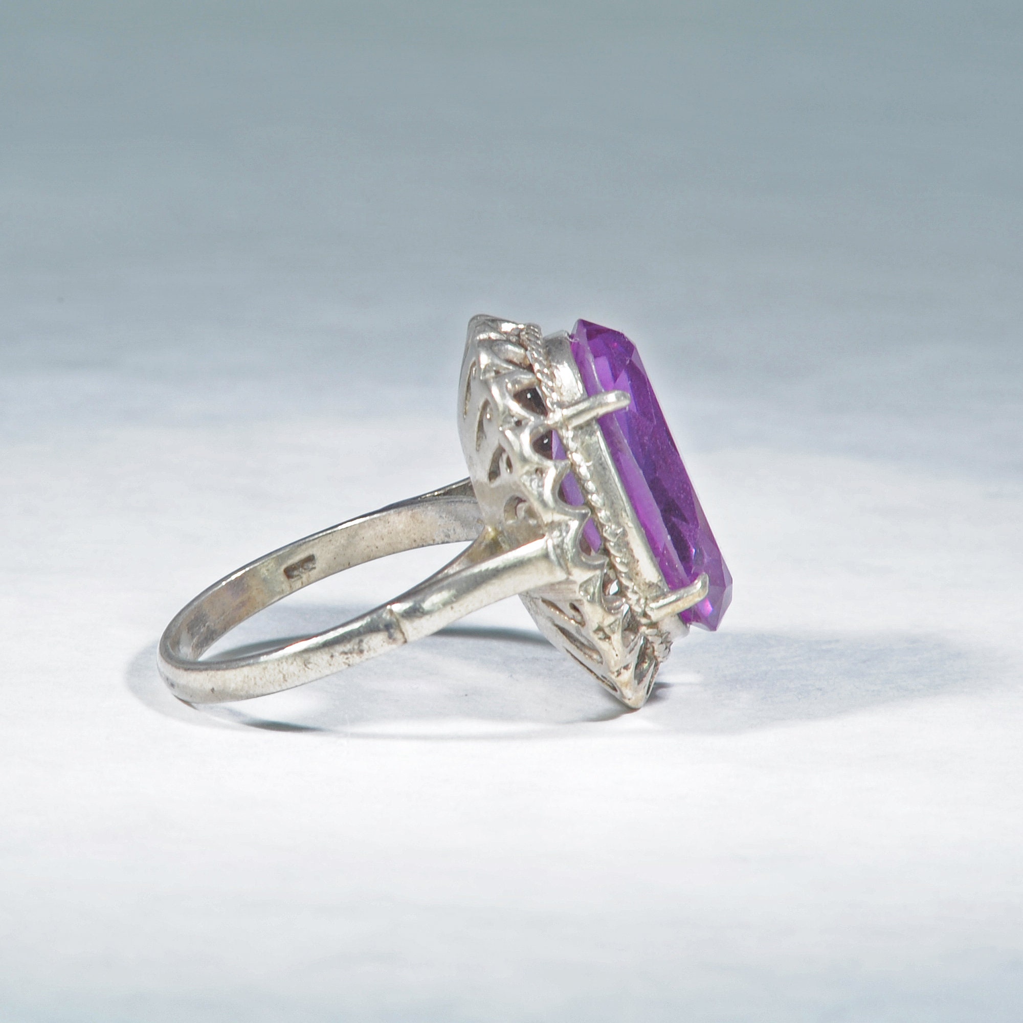 Vintage Synthetic Color-change Alexandrite and Sterling Silver Ring ...