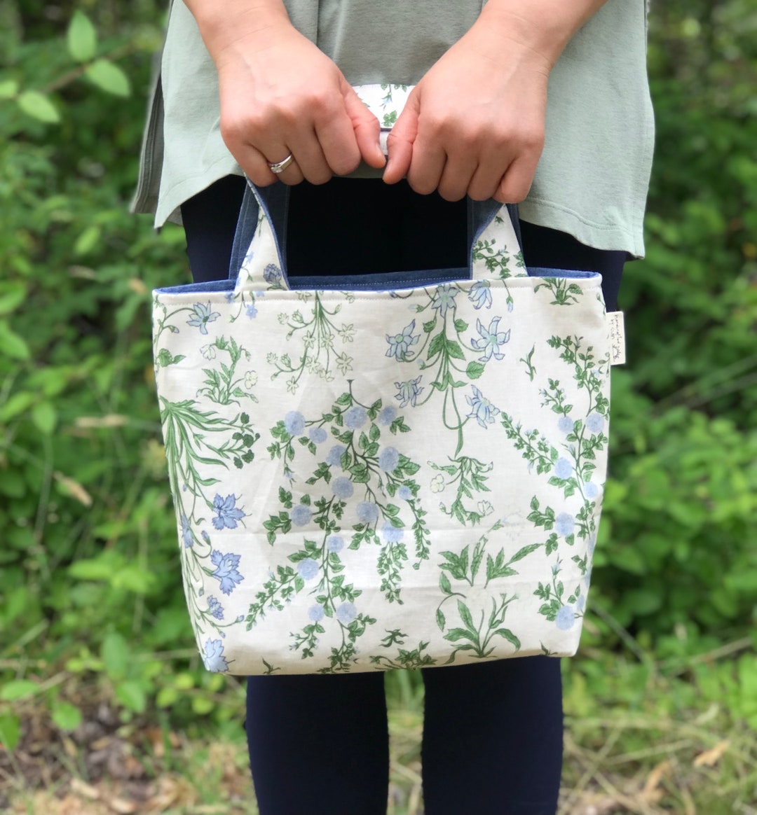 Blue Flower Pattern Mini Tote Bag | Sturdy Linen Fabric | Versatile ...