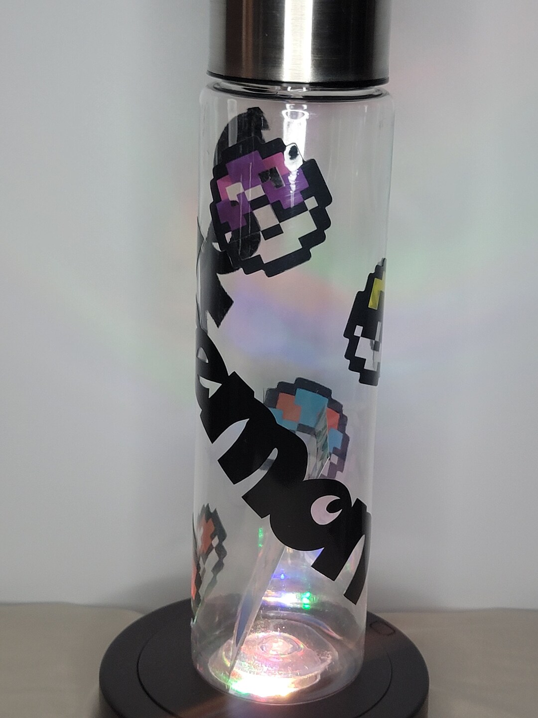 18 Oz 8-bit Pokeball Water Bottle - Etsy