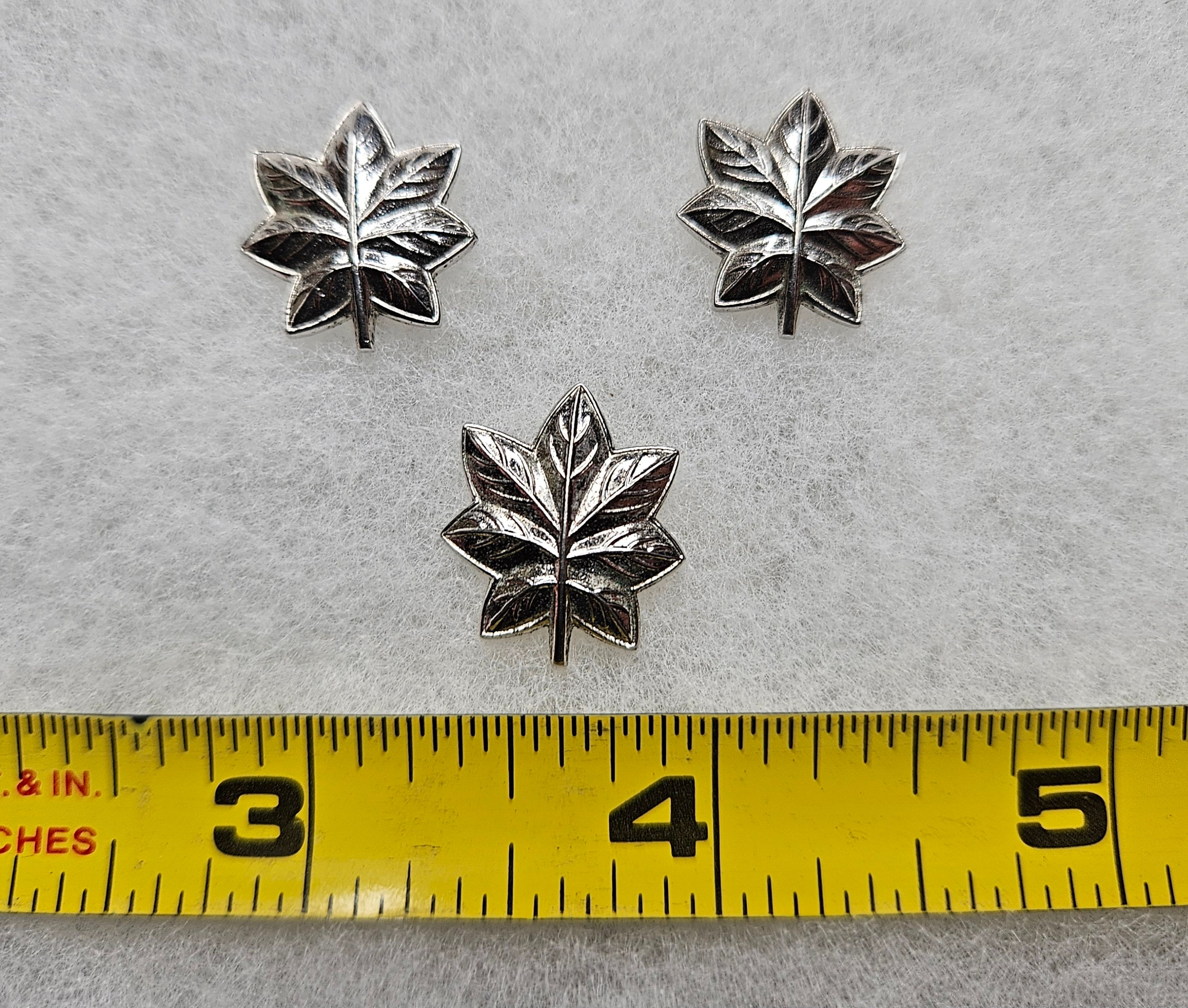 Ww2/korean War Era Lieutenant Colonel Silver Oak Leaf Miniature Ranks ...