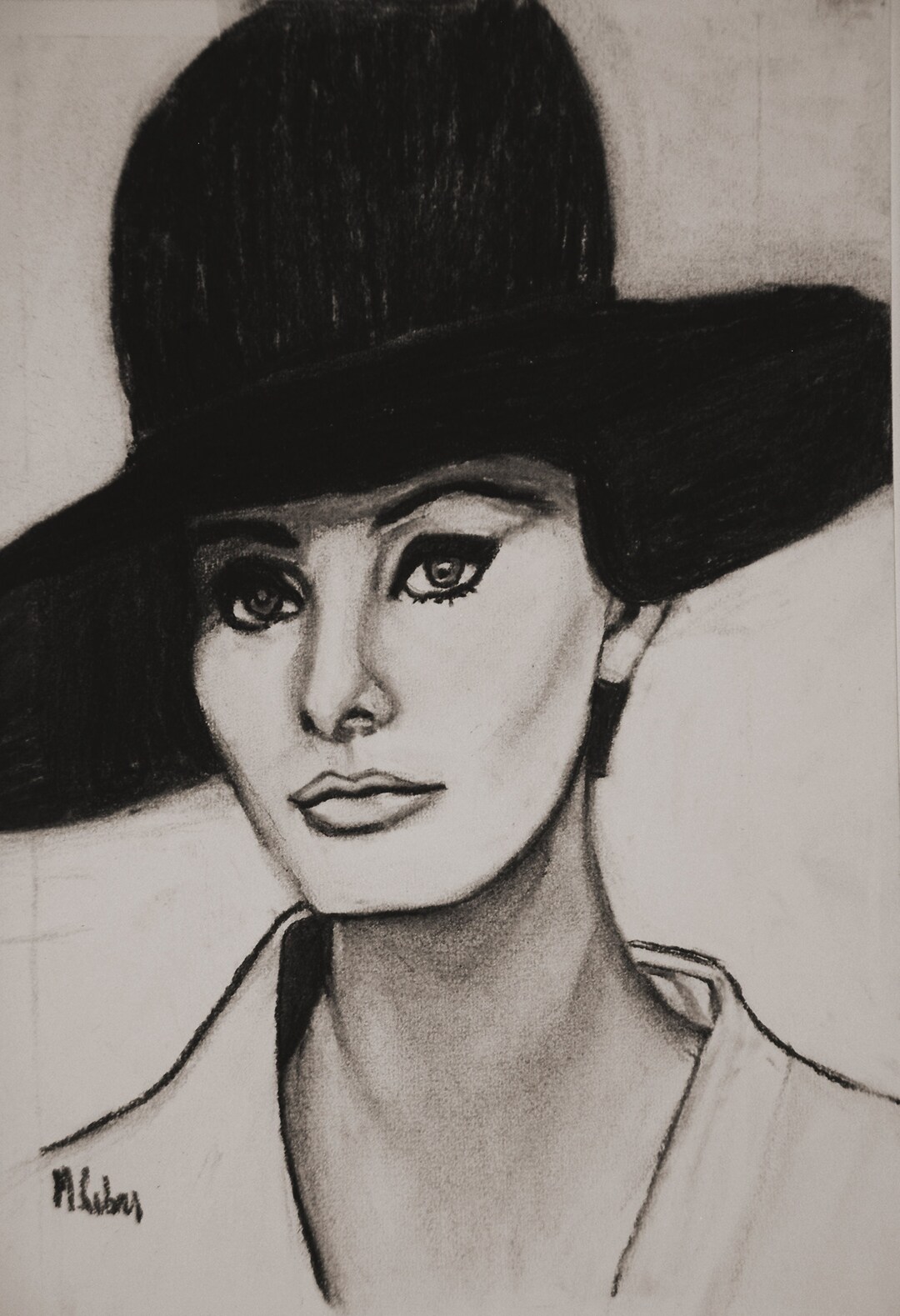 Charcoal Drawing Portrait of Sophia Loren With a Large Black Hat in a ...