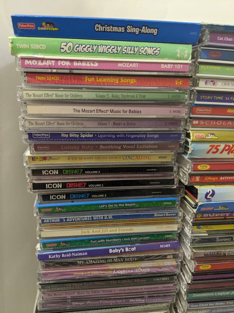 Lot of 200 Children Cds, PC Games, Giggly Wiggly Silly Songs, Lullaby ...