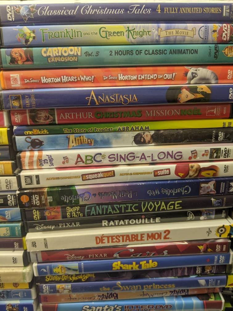 Lot of 600 Kids / Children Dvds Wholesale Dreamworks, Ice Age, Disney ...