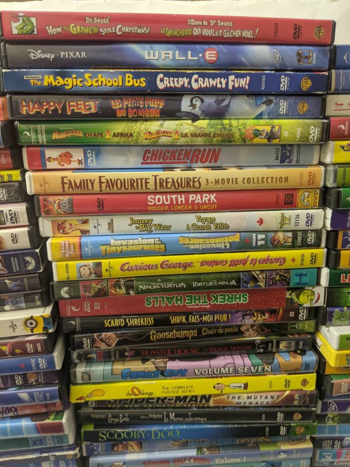 Lot of 600 Kids / Children Dvds Wholesale Dreamworks, Ice Age, Disney ...