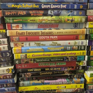 Lot of 600 Kids / Children Dvds Wholesale Dreamworks, Ice Age, Disney ...