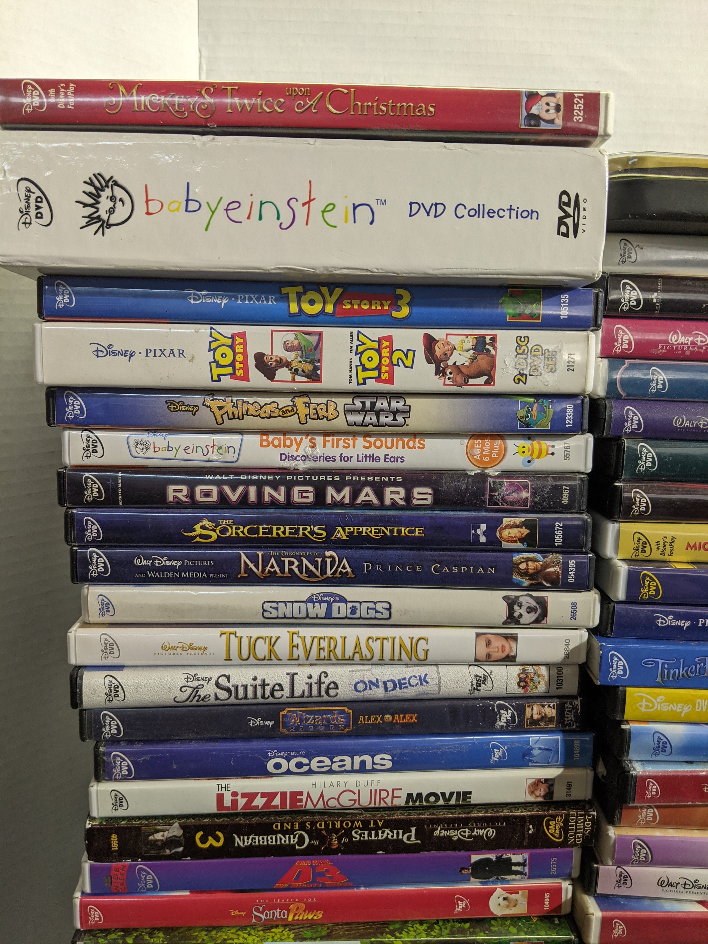 Lot of 130 Walt Disney Dvds Family Friendly Movies Lion King, Sleeping ...