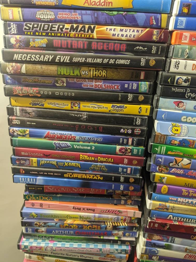Lot of 600 Kids / Children Dvds Wholesale Dreamworks, Ice Age, Disney ...