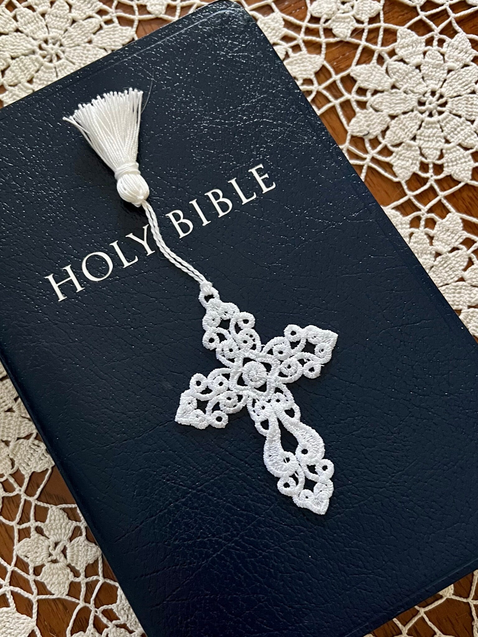 Lace Cross Bookmark With Tassel (machine Embroidery Freestanding Lace ...