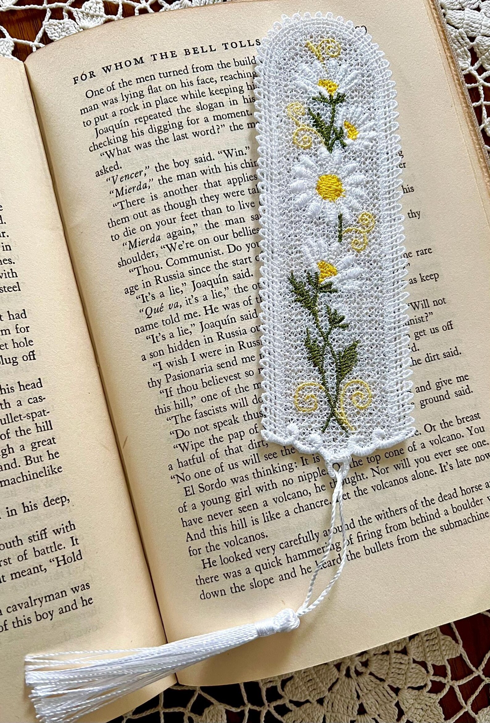 Embroidered Floral Daisy Lace Bookmark - April Flower - Etsy