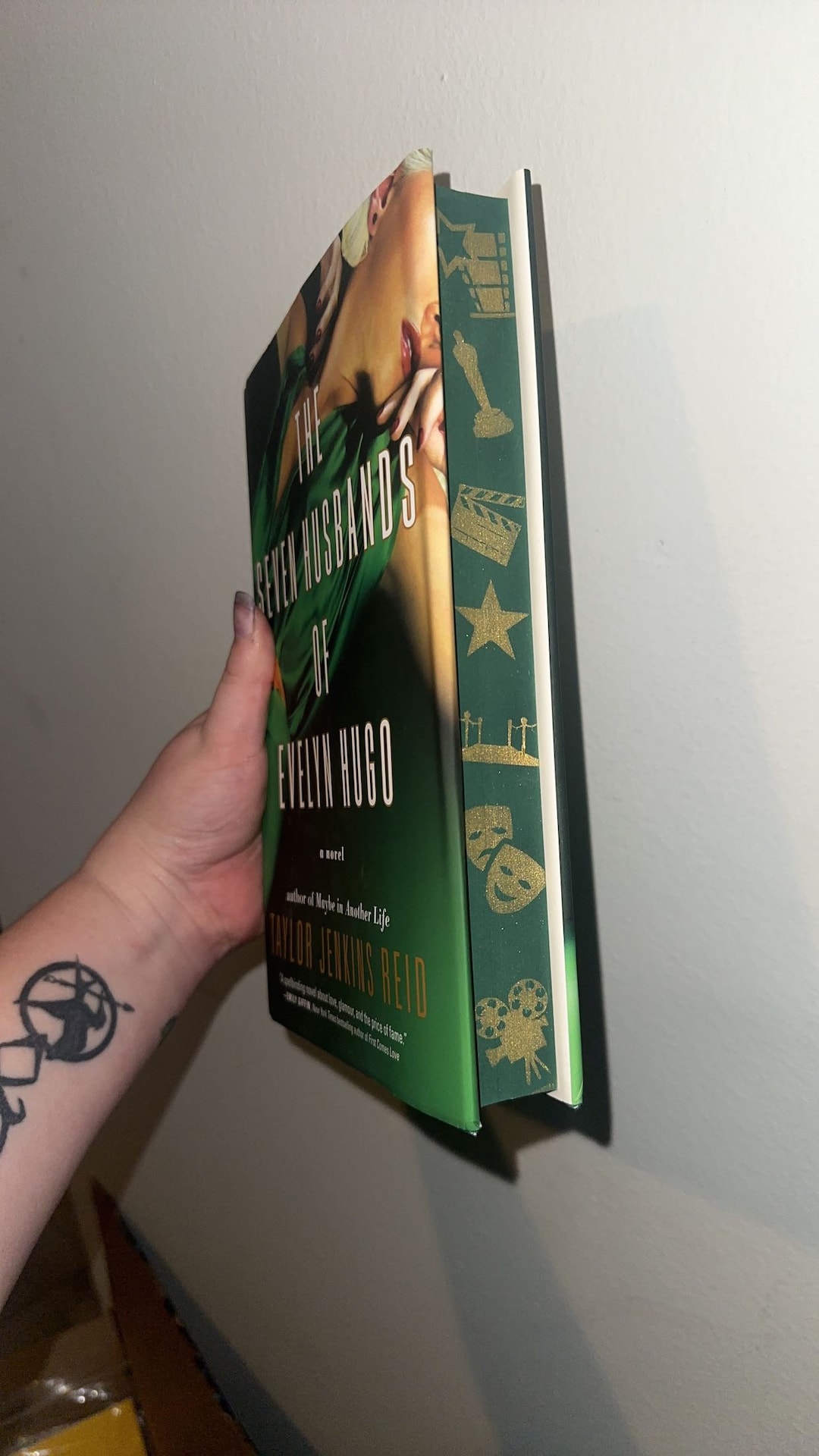 The Seven Husbands of Evelyn Hugo Custom Edges - Etsy