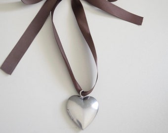 Ribbon Heart Pendant Necklace Ribbon Choker Necklace Silver Heart ...