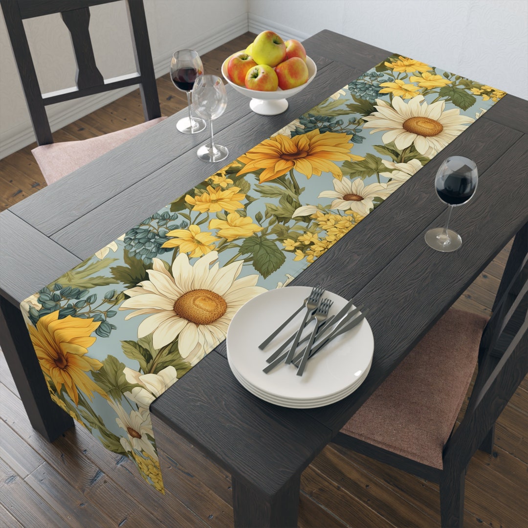 Whimsical Sunflower and Daisy Table Runner, Summer Floral Design Decor ...