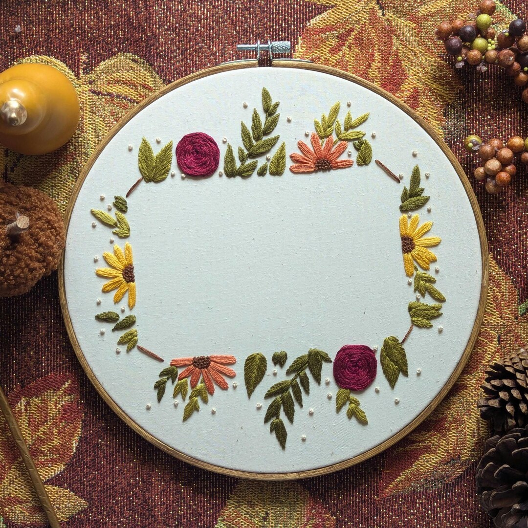Custom Hand Embroidery Floral Picture Frame (4X6 Photo) Roses, Daisies ...