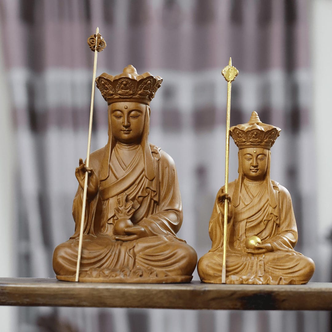 Hand-carved Wooden Ksitigarbha Bodhisattva Statue - Meditation Decor ...