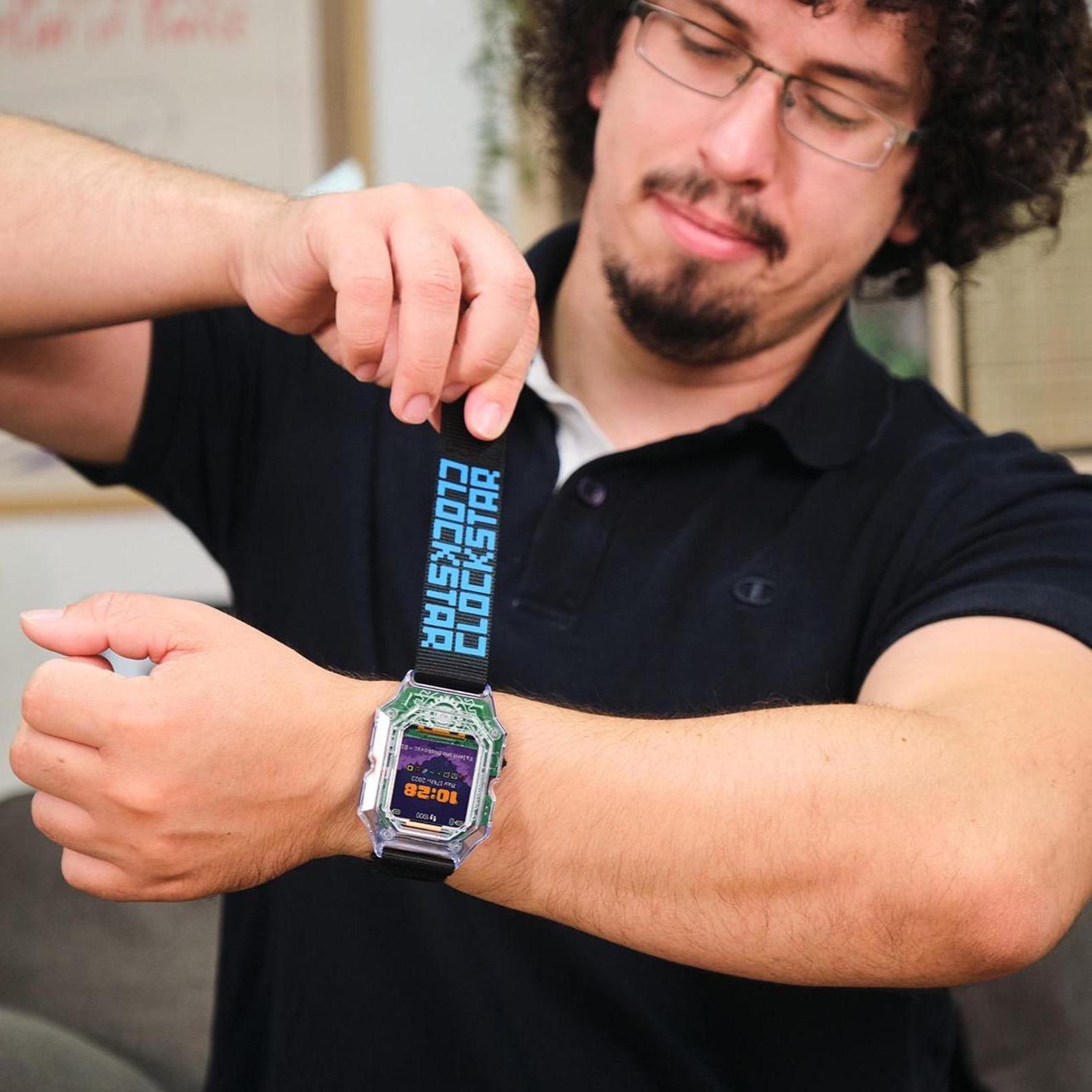 Circuitmess Gizmo Bundle 2.0 | Build a Smartwatch, Virtual Pet ...