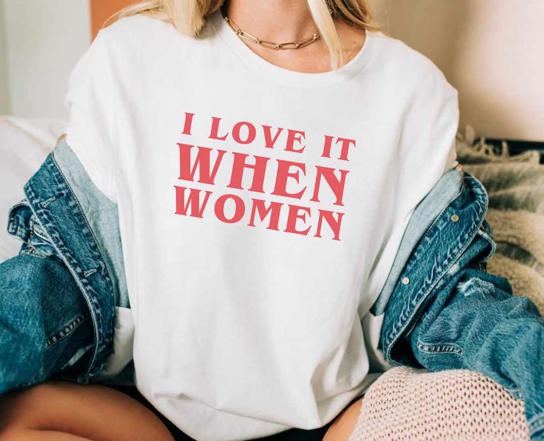 Sapphic T-shirt, Lesbian Feminist Tshirt, WLW Gift Ideas, Retro Lesbian ...