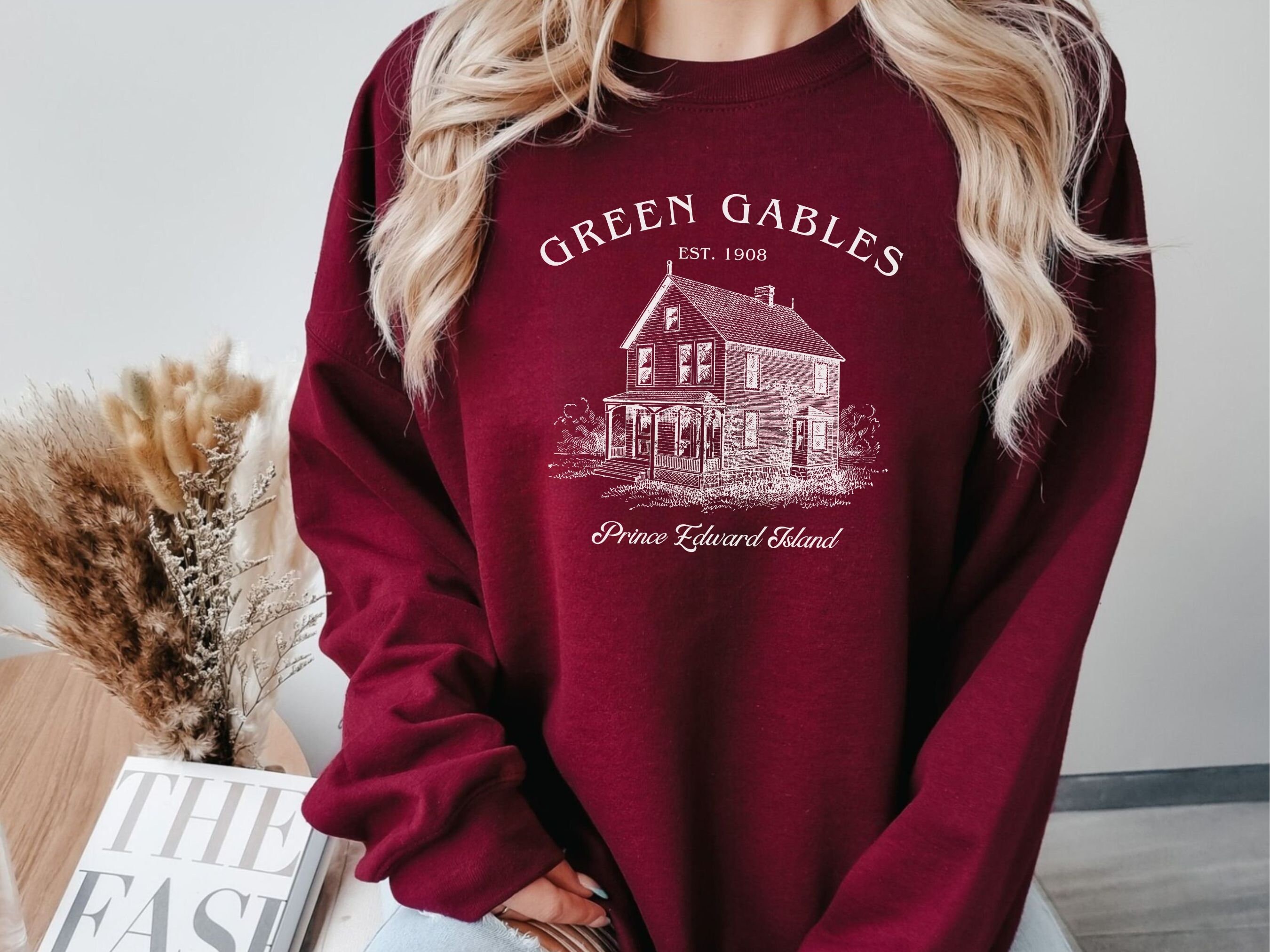Anne With an E Sweatshirt Anne of Green Gables Sweatshirt - Etsy