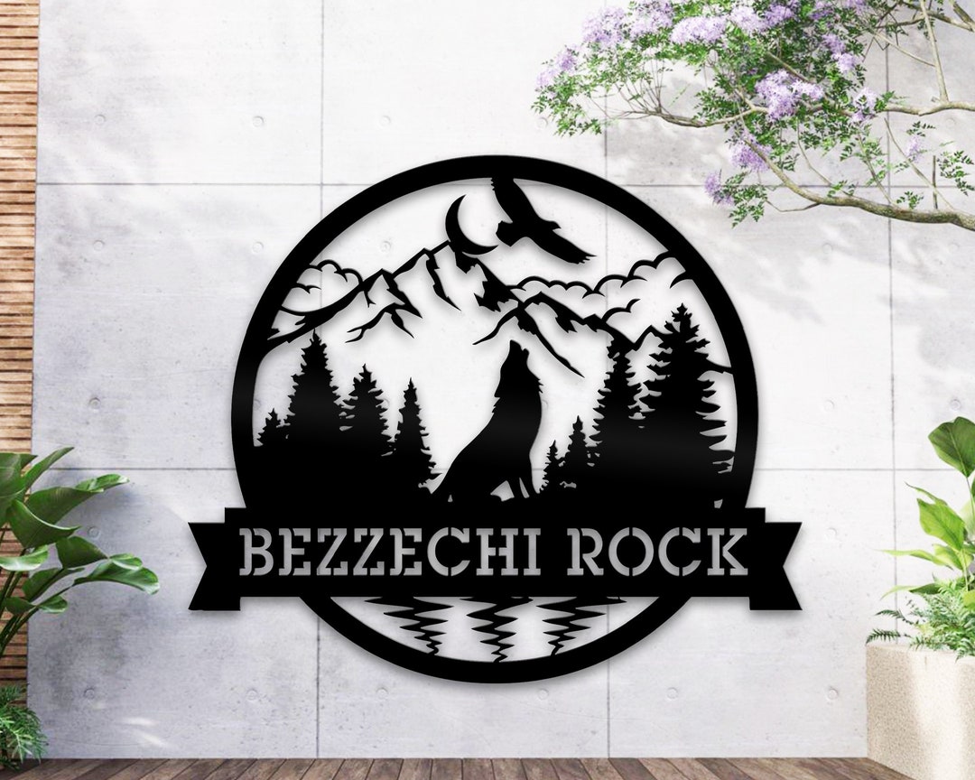 Personalized Howling Wolf Sign, Wolf Ranch Sign, Wolf Outdoor Decor ...