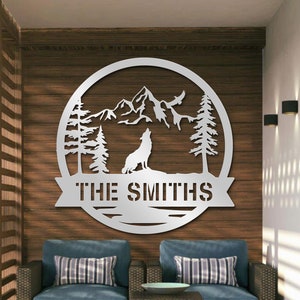 Customised Howling Wolf Sign - Great Outdoor Scenery Metal Wall Hanger ...