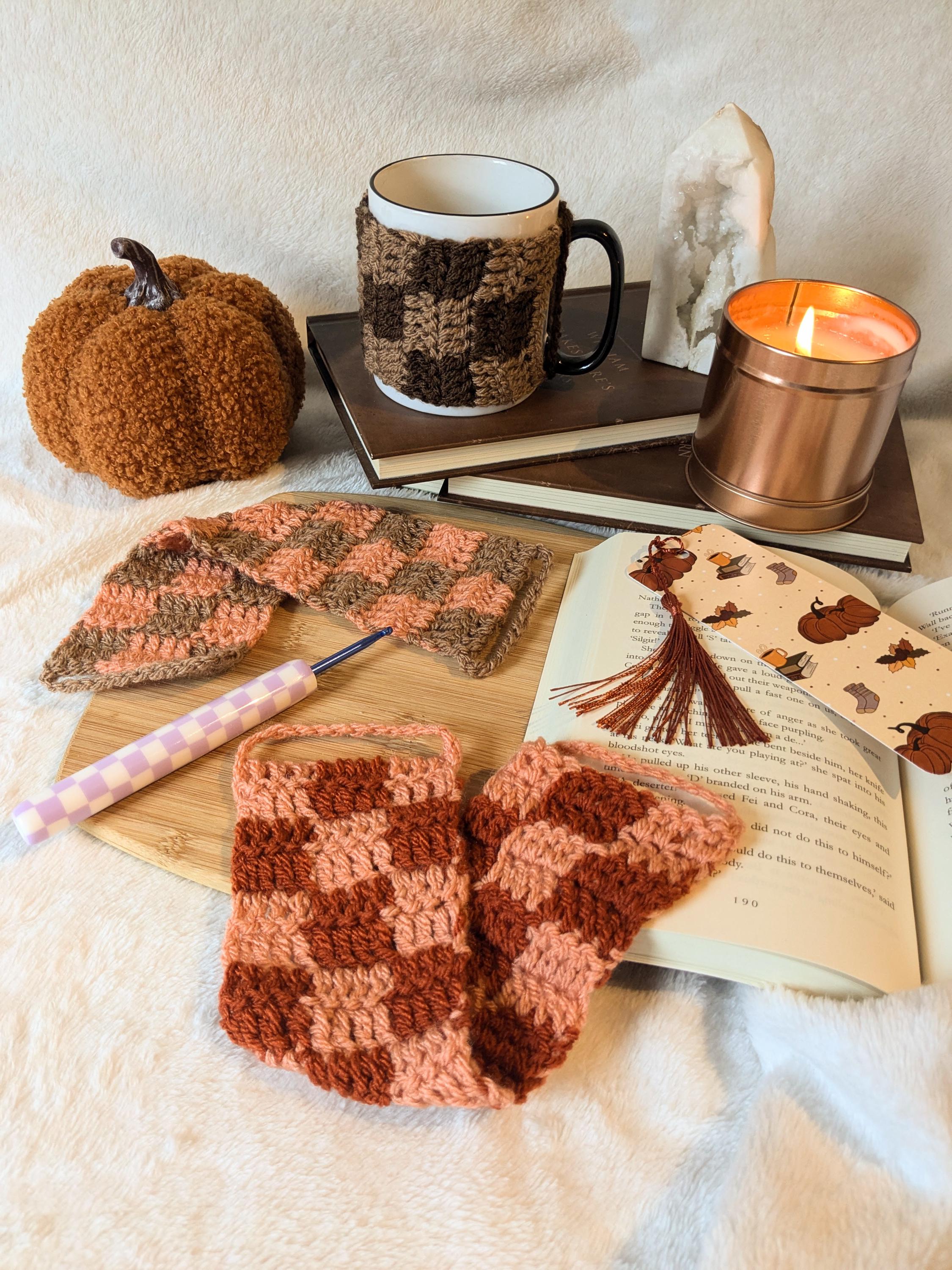 Checked Mug Cosy Crochet Pattern | Autumn Mug Hugger (PDF Pattern) - Etsy