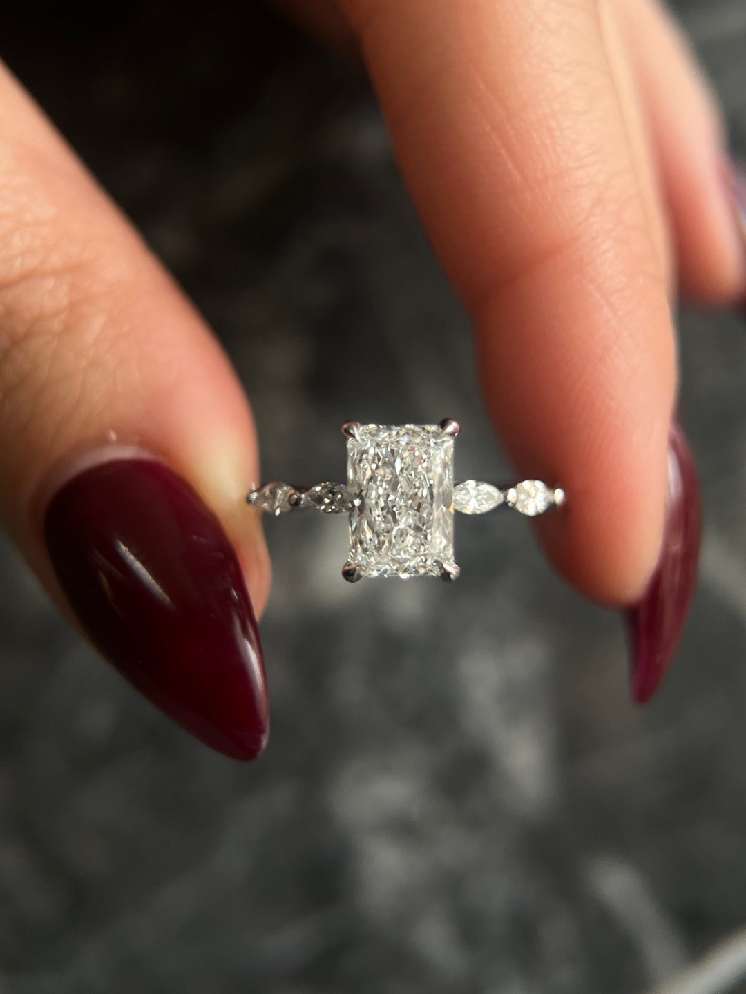 Radiant Cut 2.5 Carat D Color VVS2 Clarity IGI Certified Lab Grown ...