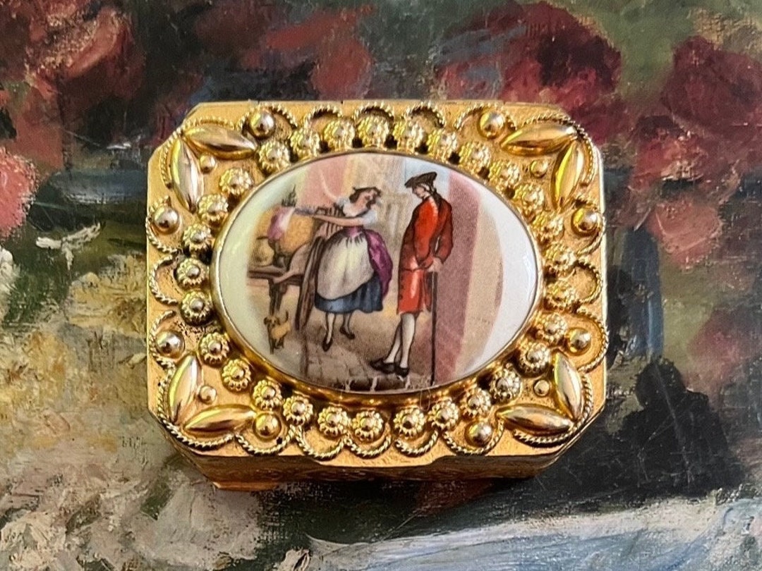 Italian Powder Compact Box With Hand Painted Porcelain Courting Scene ...