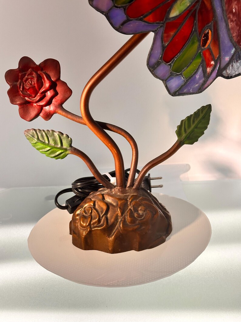 Stain Glass Butterfly Desk Lamp With Solid Floral Base. - Etsy