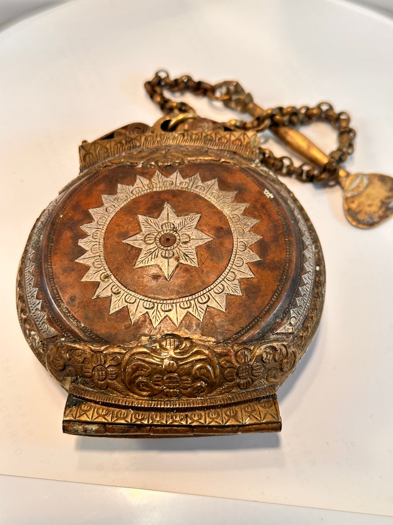 170 Yr Old Snuff Box - Etsy