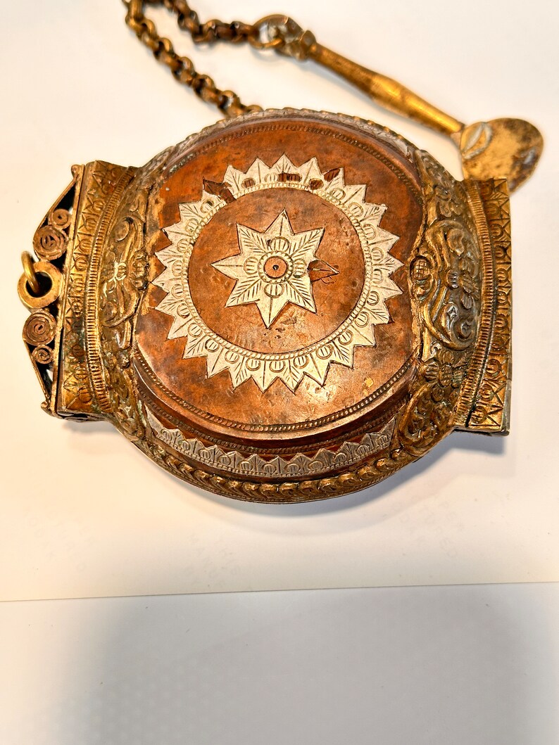 170 Yr Old Snuff Box - Etsy