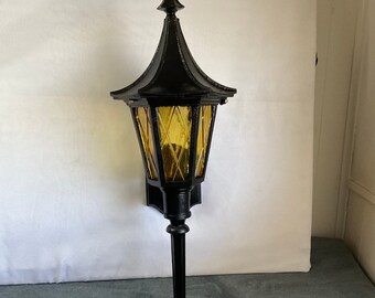 Vintage CARRIAGE / Coach-style LAMP, Outdoor Rustic-style Lantern ...