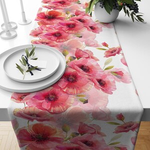 Chic Blooms Table Runner, Bright Flower Design Dining Accent, Floral ...