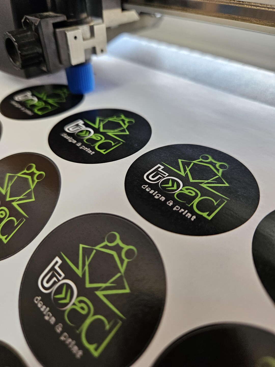 Circular Paper Stickers on Sheets, Matte Finish, Logo Stickers ...