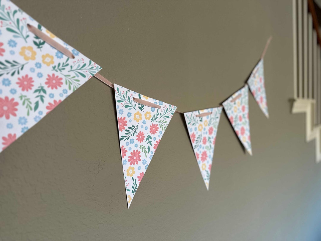 Spring Summer Floral Bunting PRINTABLE White Blue Pink Yellow Flowers ...