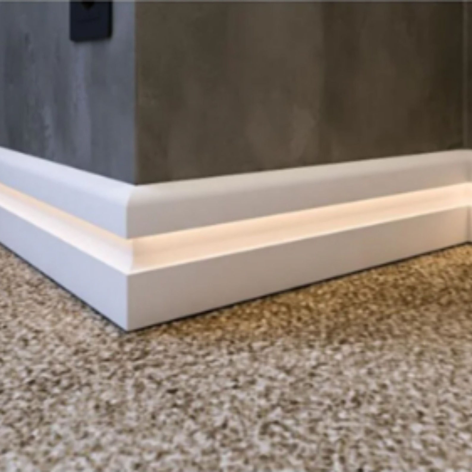LED Light Insert Baseboard Molding: Waterproof Polymer Skirting Board ...