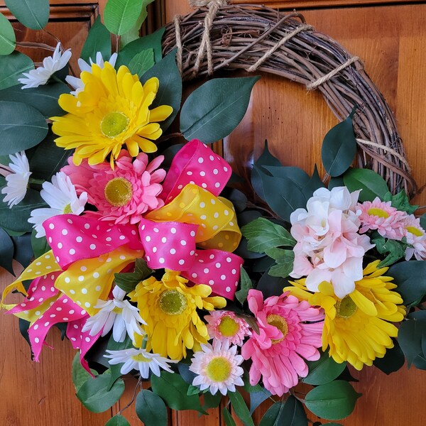 Daisy Wreath - Etsy
