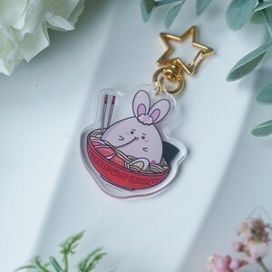 Hand Drawn Bunny Acrylic Ring Key Chain, Handcrafted Token Gifts, Cute ...