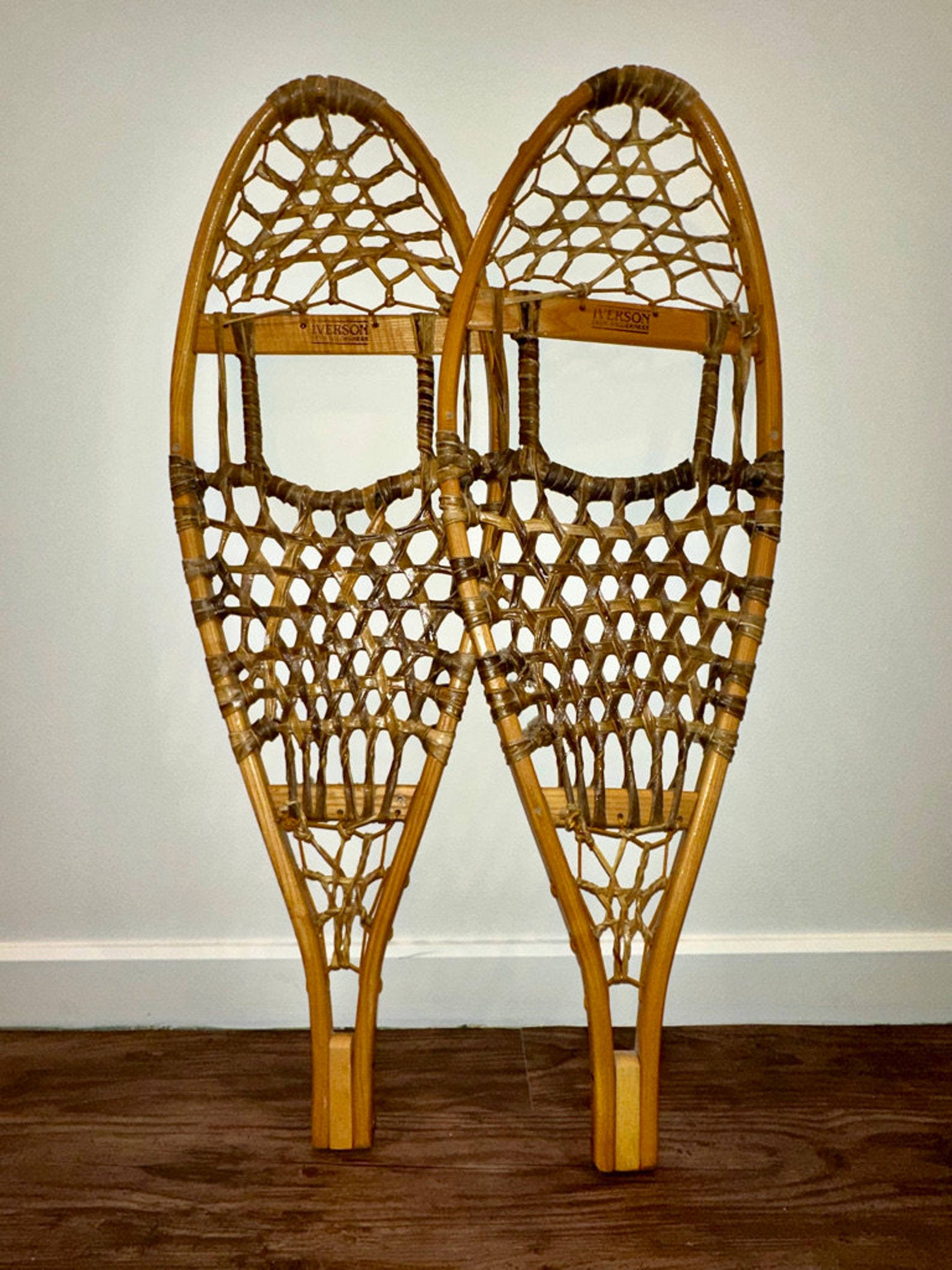 Mounted Pair of Iverson Snowshoes (modified Bear Paw Size 12X35) - Etsy